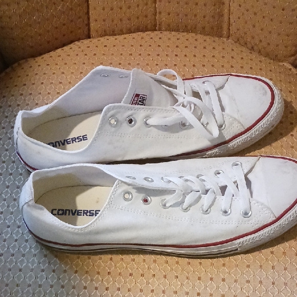 Converse | Shoes | Converse White Canvas Sneakers With Red Trim | Poshmark